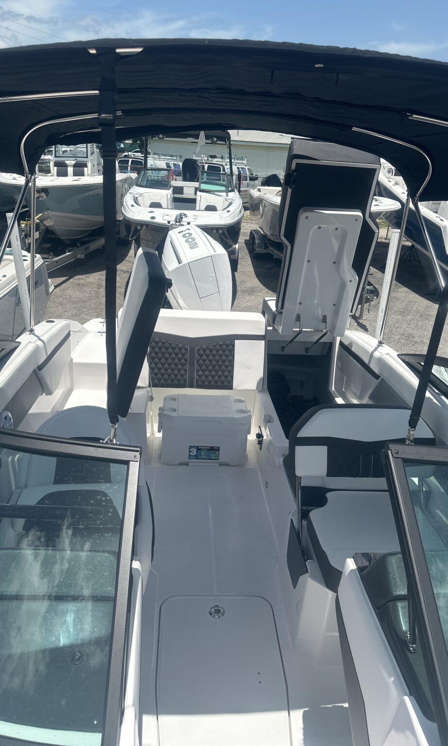 2025 Monterey M205 N-MTFB370E - RYCO Marine